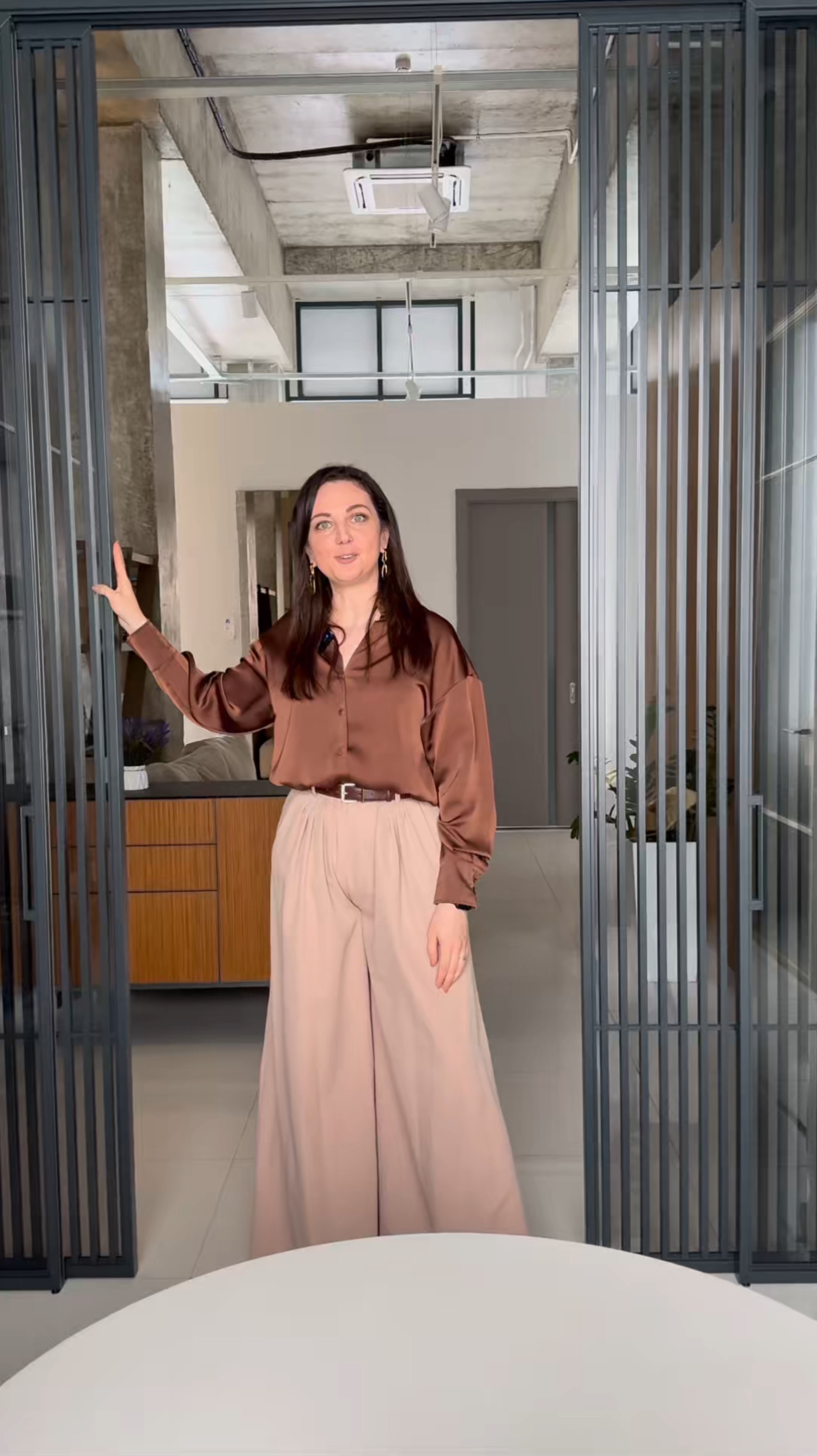 Блокирует запахи и звуки.  ПЕРЕГОРДКА Cascate Porte