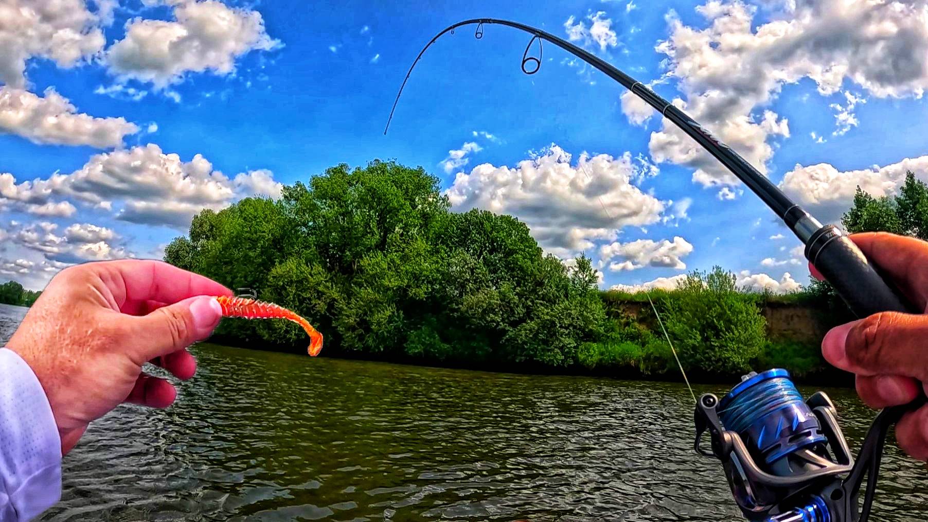 ЭТА приманка ЛОВИТ ВСЕГДА! Рыба клюет ДУША Радуется Рыбалка на спиннинг с лодки 2025