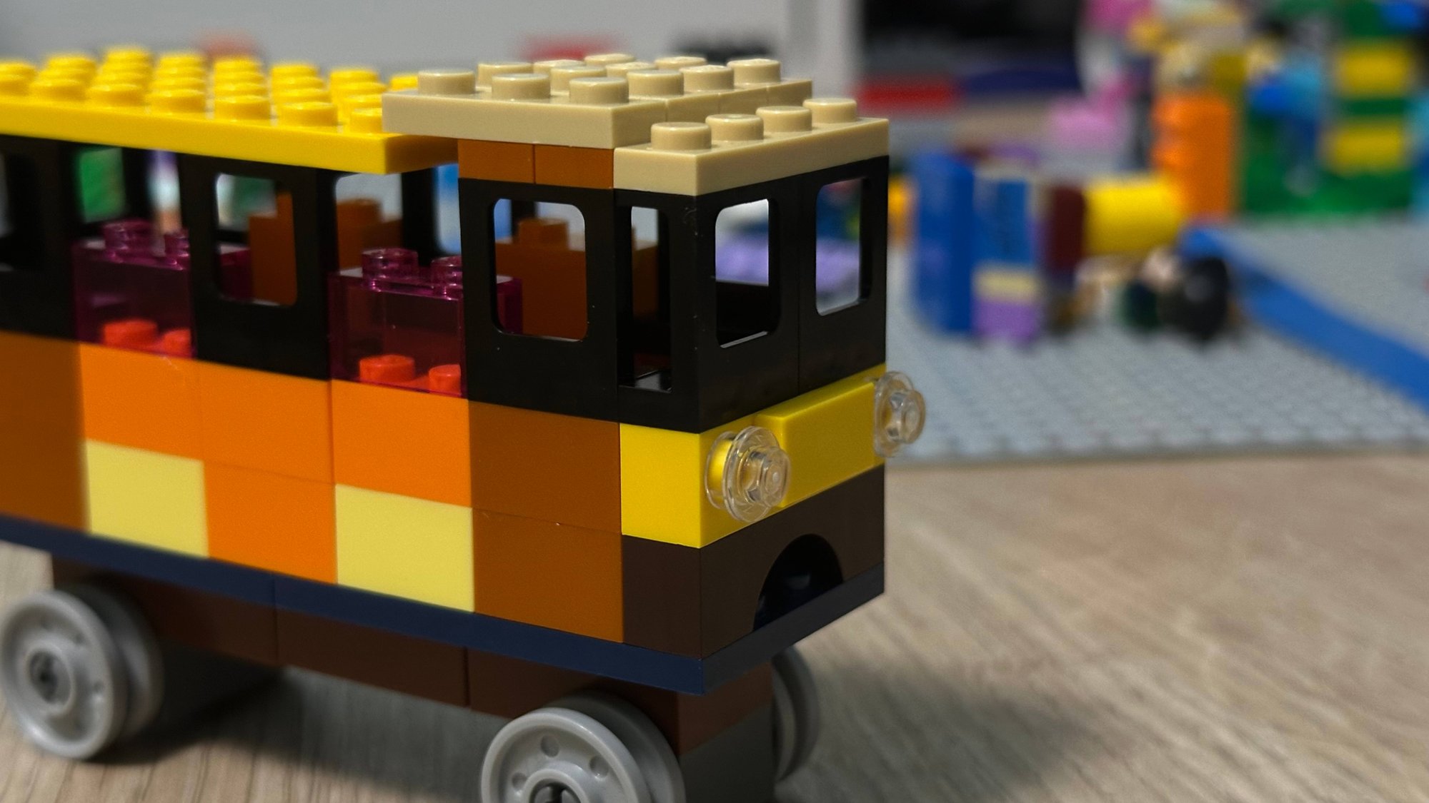 Обзор моего поезда метро из lego