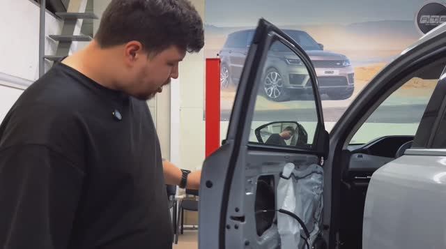 Changan UNI-S - установка автоматических доводчиков дверей