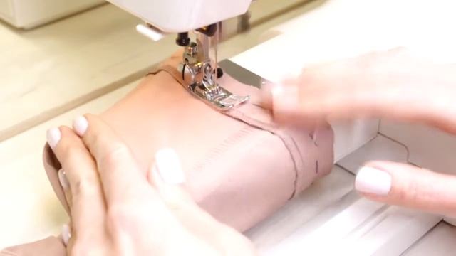 ПОДГИБ БРЮК НА ШВЕЙНОЙ МАШИНЕ САМОСТОЯТЕЛЬНО