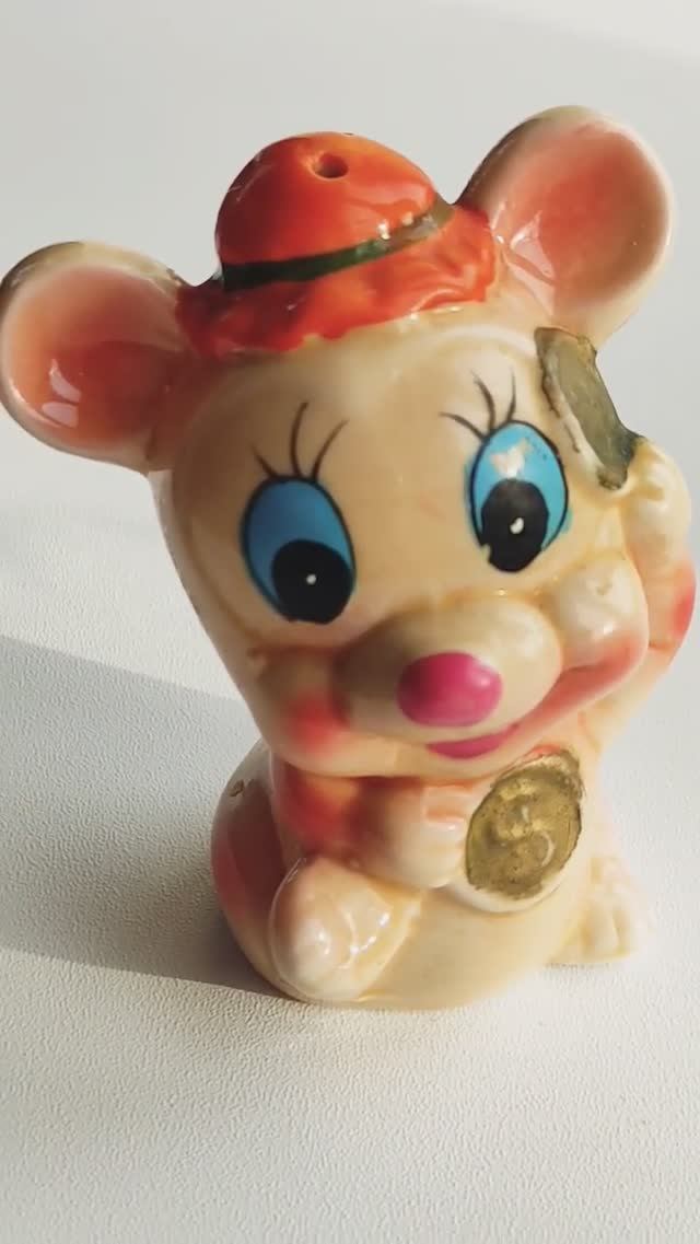 Интересная штучка! Симпатуля!