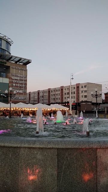 ПОЮЩИЕ ФОНТАНЫ КАЛИНИНГРАДА