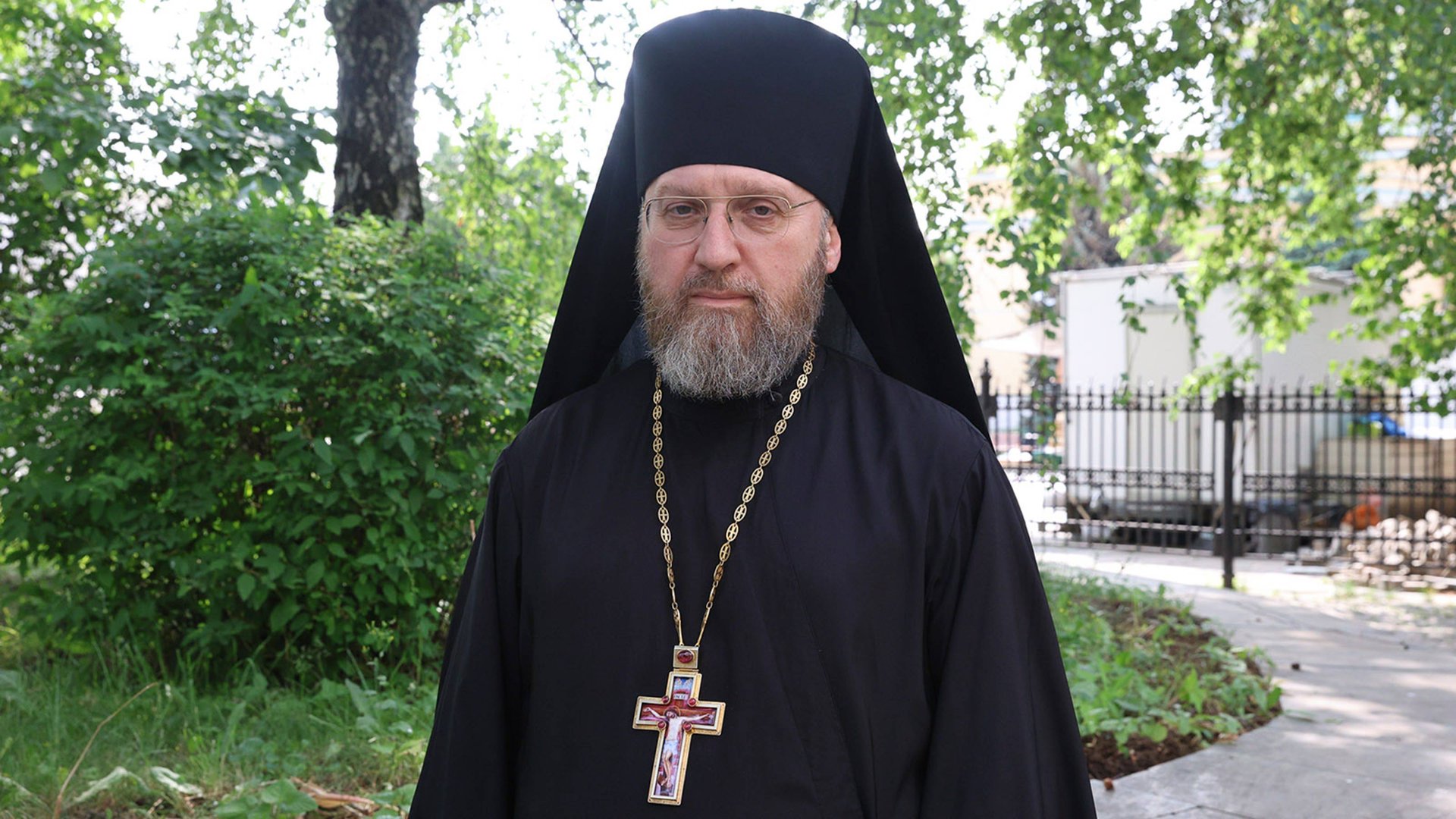 О помощи зависимым