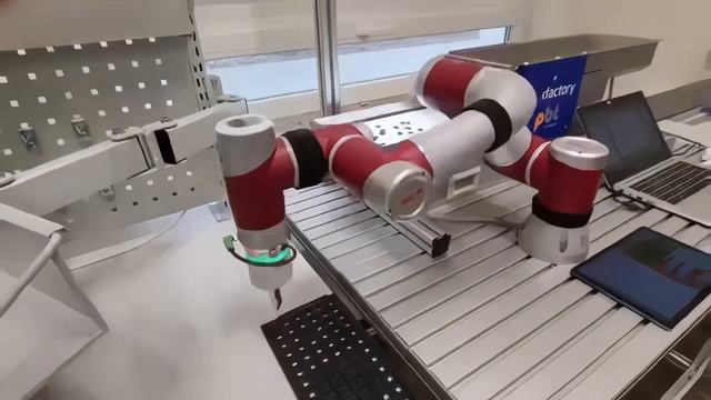 Сортировка коботом Jaka, 3