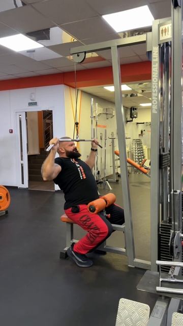 Тяга верхнего блока