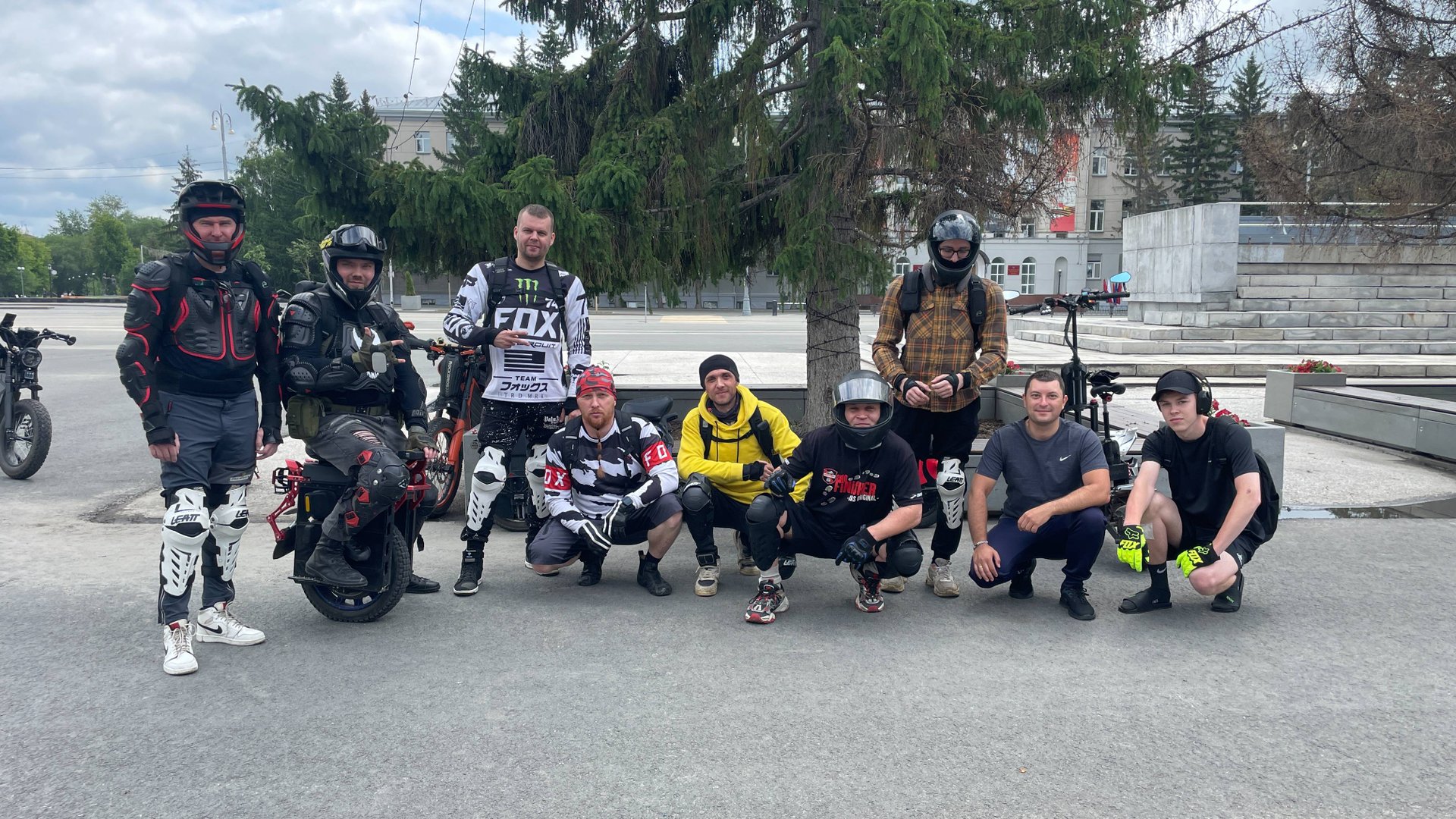 Моноколесо VeteranLynx.
Вновь в Кургане
#euc #VeteranLynx #моноколесо