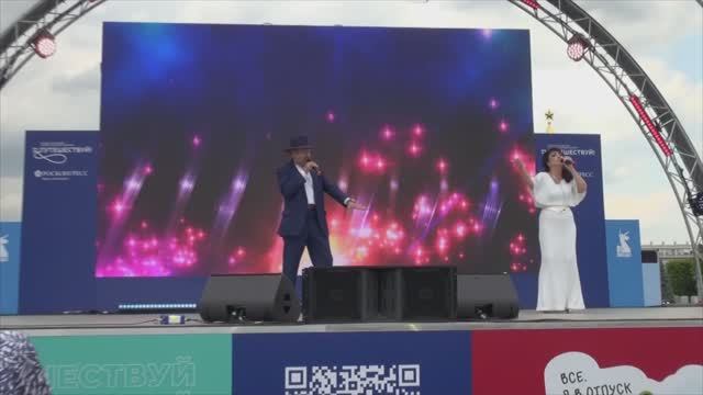 "Родные истоки" на ВДНХ - слова и музыка Инны Марухленко, исп. Инна Марухленко и Владимир Морозов