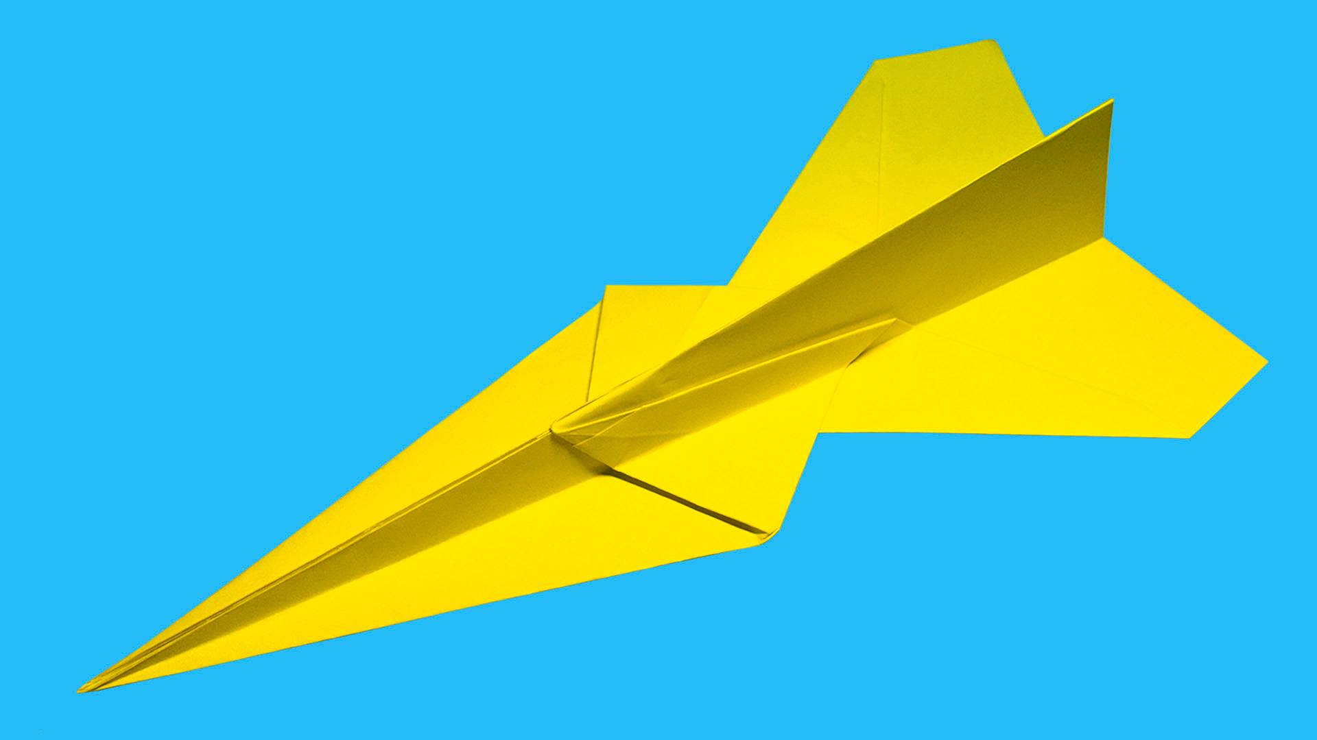 Самолет из бумаги. Как сделать самолет из бумаги. Оригами самолёт. Самолет из бумаги далеко летает