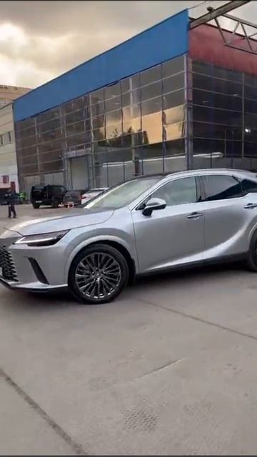 +1  Happy client 

Выдаем новый Lexus RX 350h в комплектации Executive счастливому владельцу.