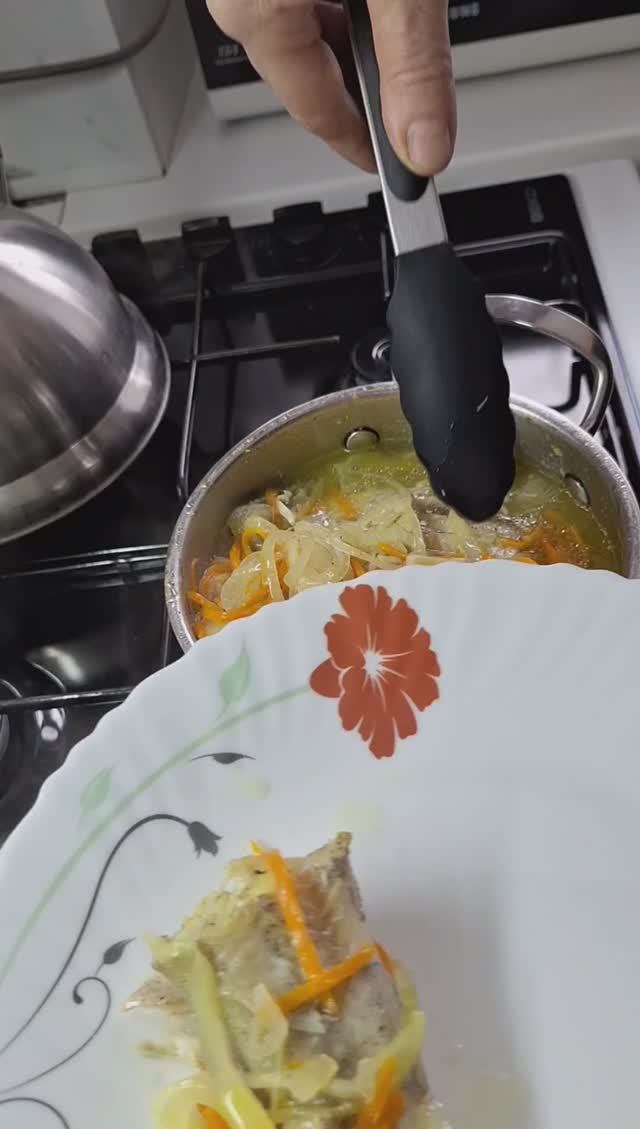 Блюдо в пост. Минтай с овощами на ужин. ТЯП-ЛЯП и готово.