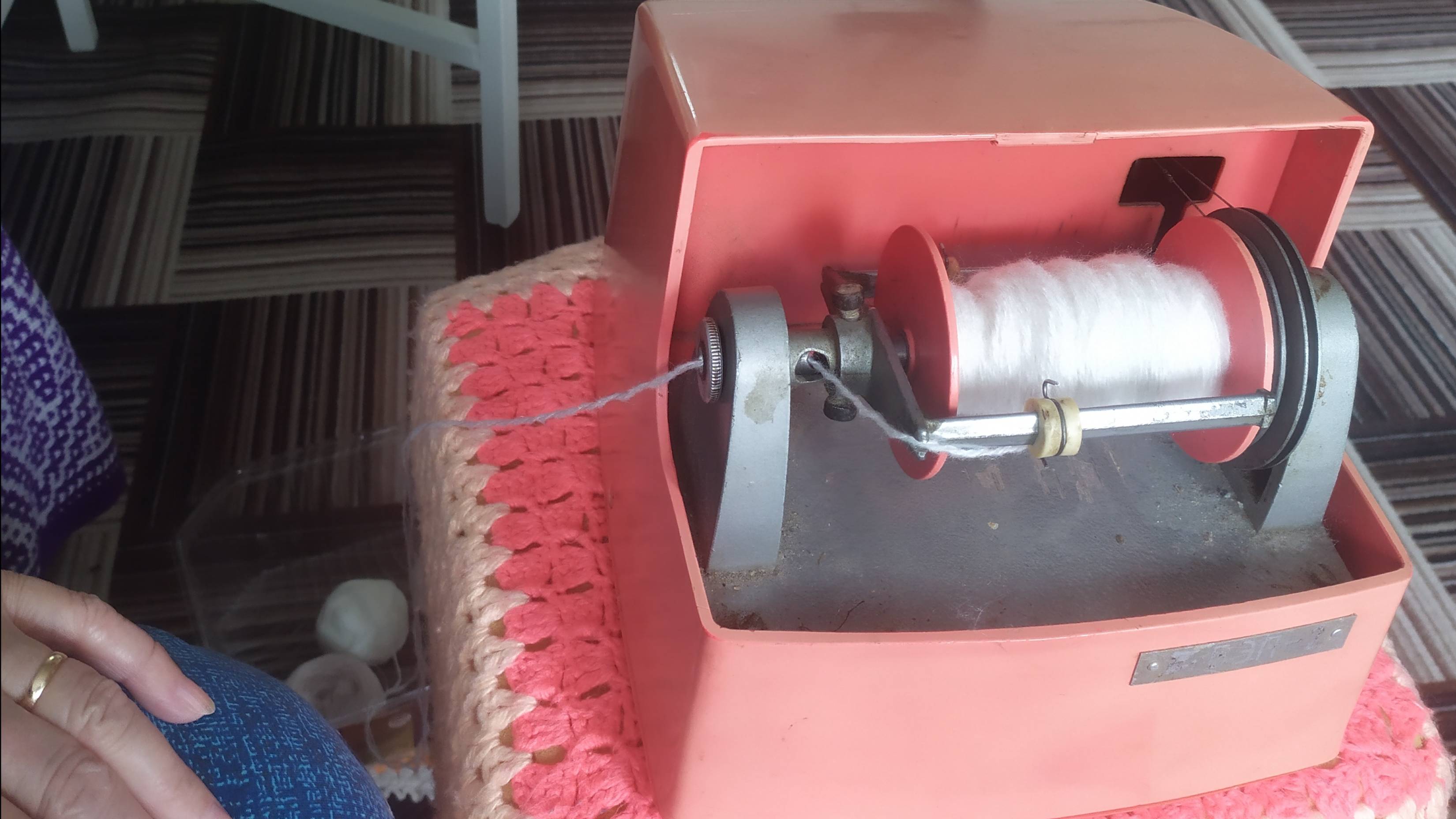 ССУЧИВАНИЕ КАВКАЗСКОЙ ОДНОНИТКИ.