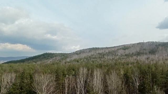 🚂На Урал! 🚂Уральские пейзажи🚂Горы - вид из плацкартного вагона🚂