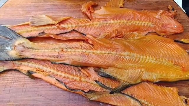 Хребты лосося холодного копчения