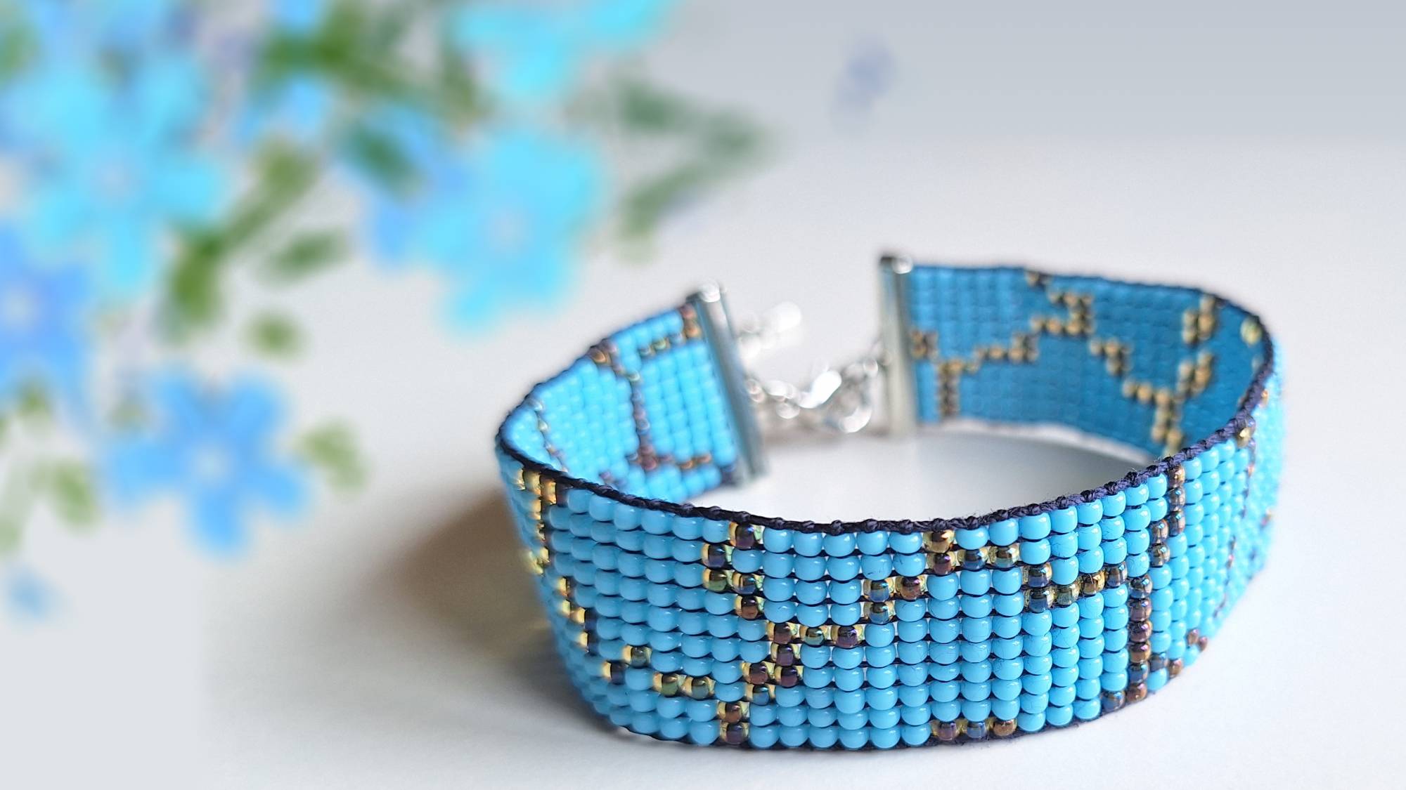 Браслет из бисера : Бирюза