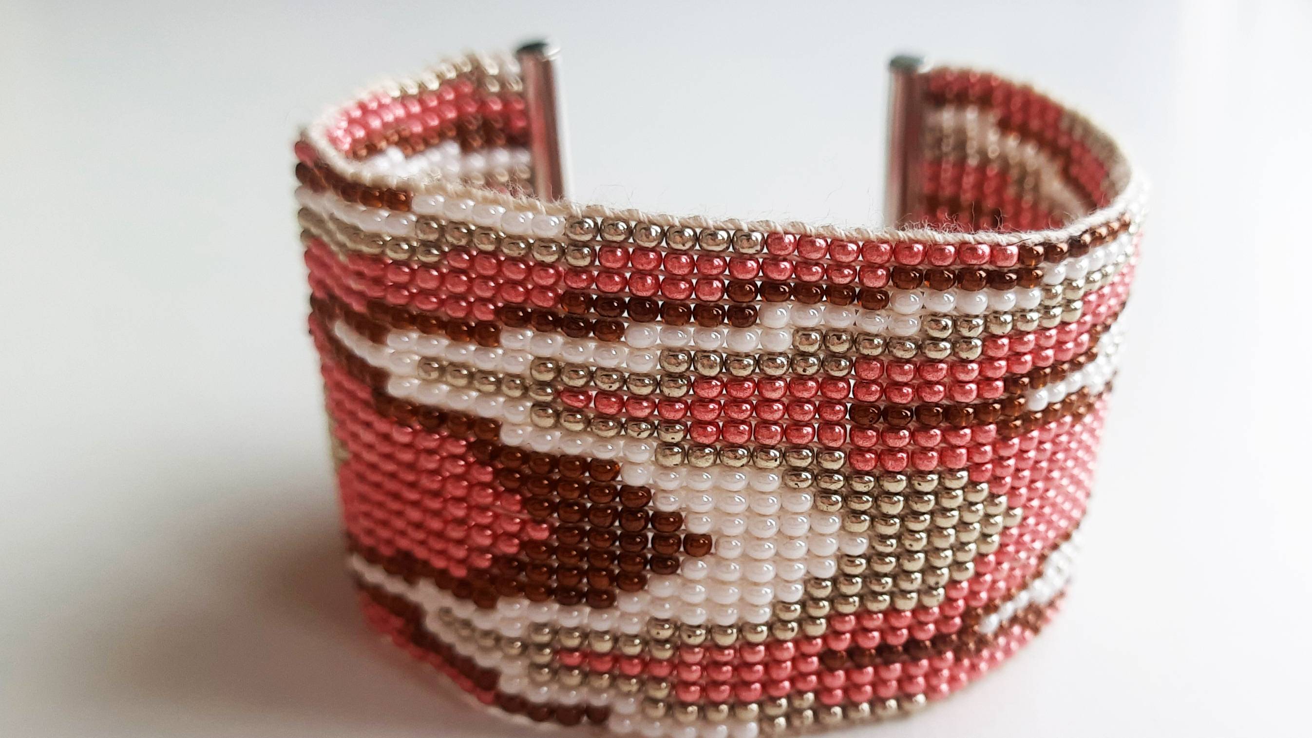 Розовые волны