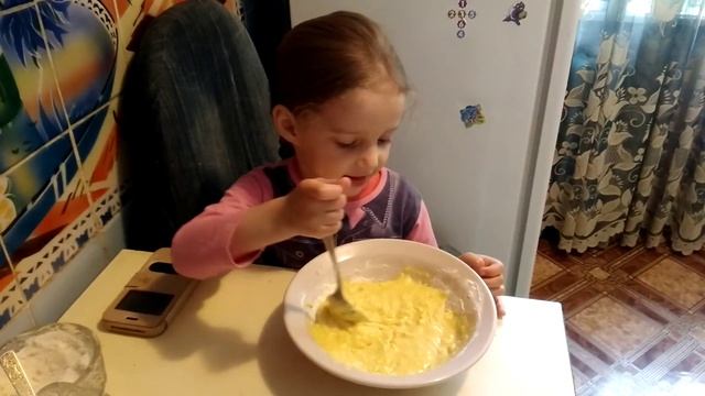 Мамина помощница