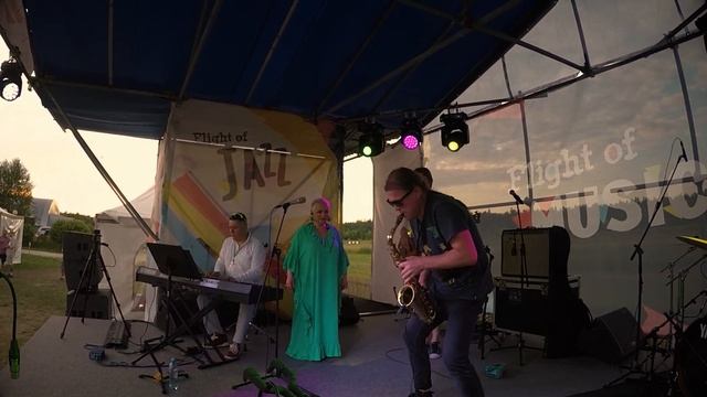Solo by @Wowasax "Drive My Car" The Beatles (cover)  с  Этери Бериашвили