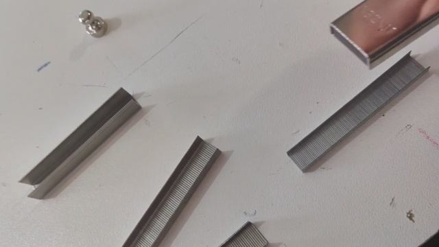 Скобы из нержавейки тест магнитом