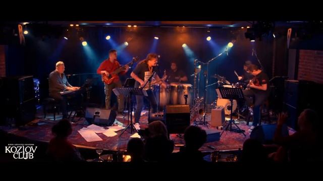 SADE - "Paradise" Live in Kozlov club ( @wowasax )
