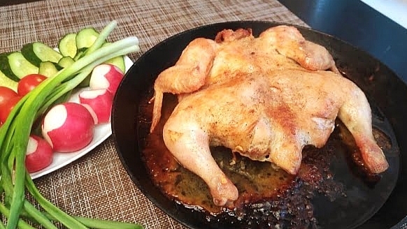 Запеченная курица с уксусом и чесноком. Рецепт который не оставит вас равнодушными.