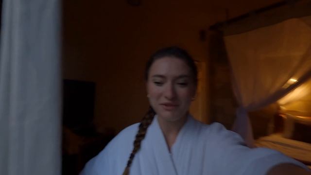 17. Bali Travel Vlog 2.0 _ content creation, north Bali, craziest villas, Sekumpul waterfall...