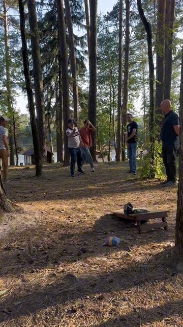 Пристреливаемся в Корнхол #игры #games #игрыиздерева #настолки #настольныеигры #семейныеигры #wood