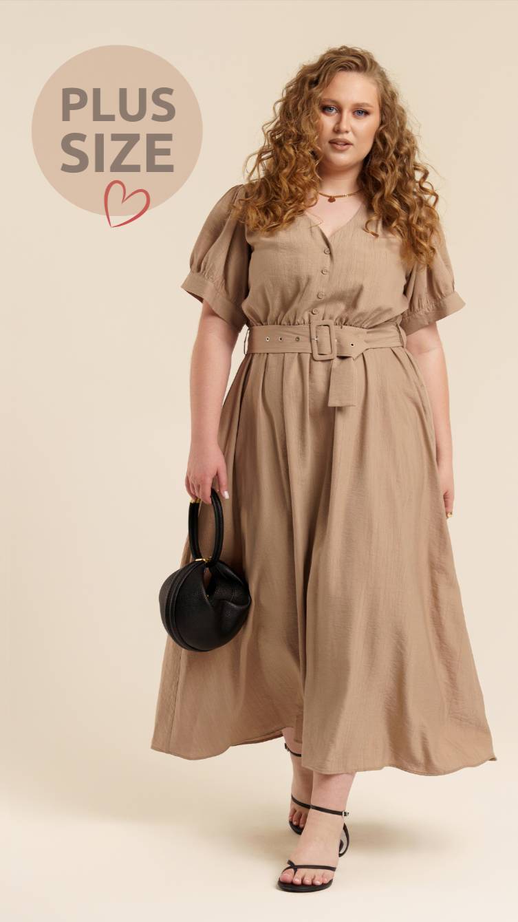 Комфортное элегантное платье Плюс сайз в модном цвете мокка