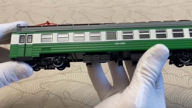 Распаковка: моторный вагон ЭД4М, «Наши поезда», выпуск 24, MODIMIO