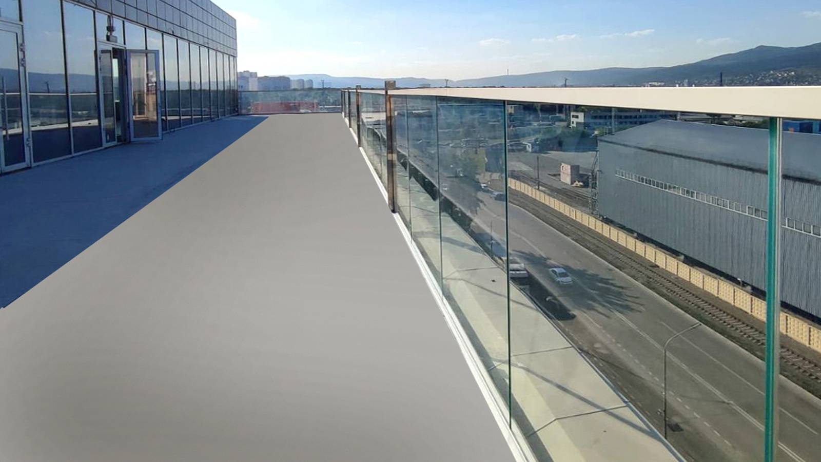 Стеклянное ограждение на террасе