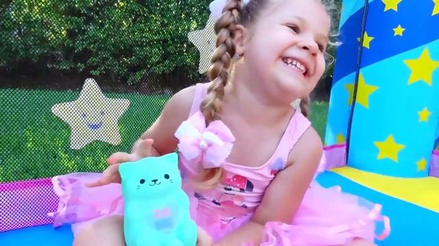 ДИАНА И РОМА - Диана и Рома остались дома с папой, папа был как няня