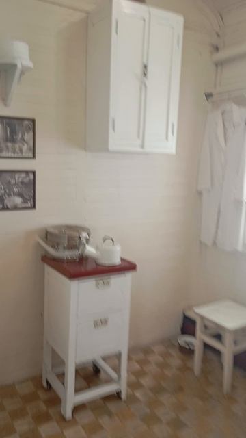 Паровоз П36 "Генерал" оснащение медицинским оборудованием