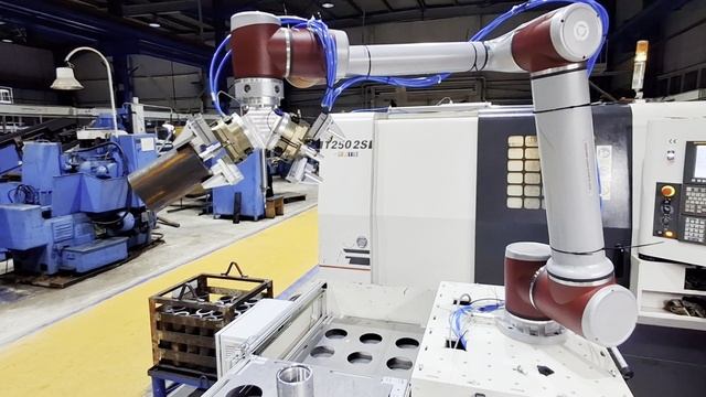 Загрузка станка коботом Jaka, 1