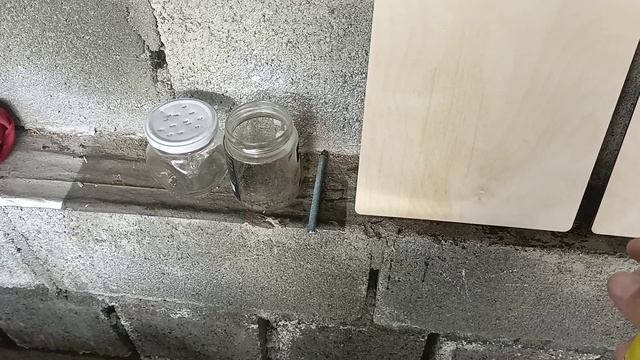 Раствор соды для обработки дерева под выжигание.