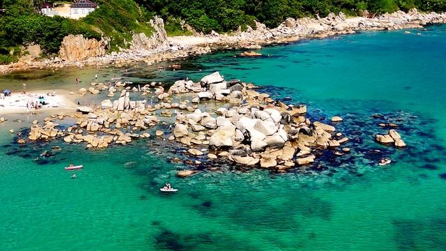 Лучшие пляжи Приморья. Бухта Триозерье