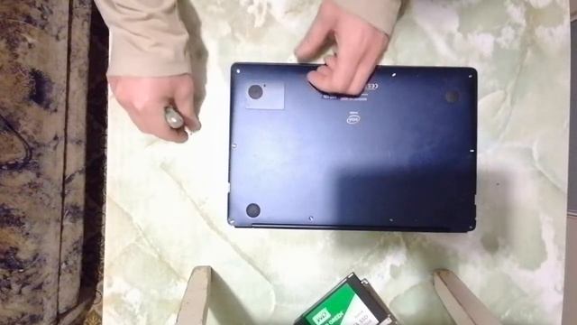 Как установить ssd m2 в Smartbook prestigio