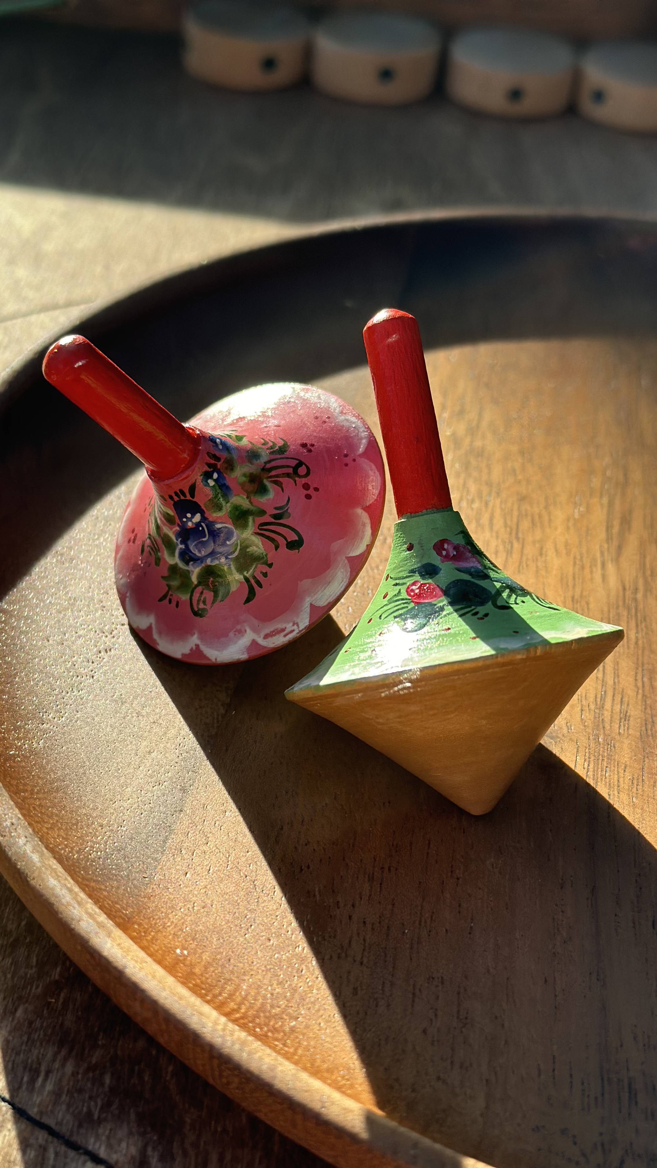 Relax Волчки #игры #games #игрыиздерева #настолки #настольныеигры #семейныеигры #craftgames #волчки