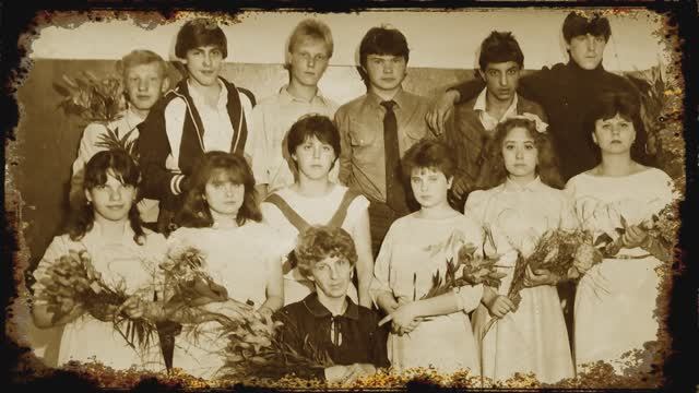 Популярная песня "Голоса школьных друзей". Эстрадный певец Сергей Тарасов. Песня про школу и друзей