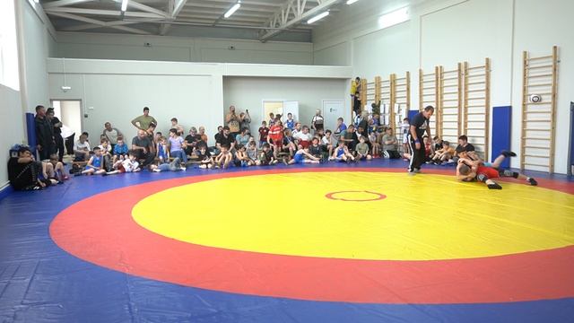 Борьба за выход в финал! Вес 85 кг.Просоленко Александр (Новопокровск)-Ищенко Денис (Новокубанск)