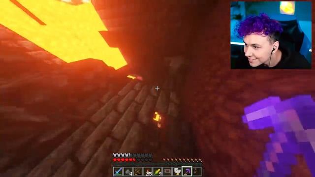 Милс PLAY - Мы СЛОМАЛИ МАЙНКРАФТ 😱 МОЯ Девушка ИГРАЕТ В MINECRAFT 嵐 #30