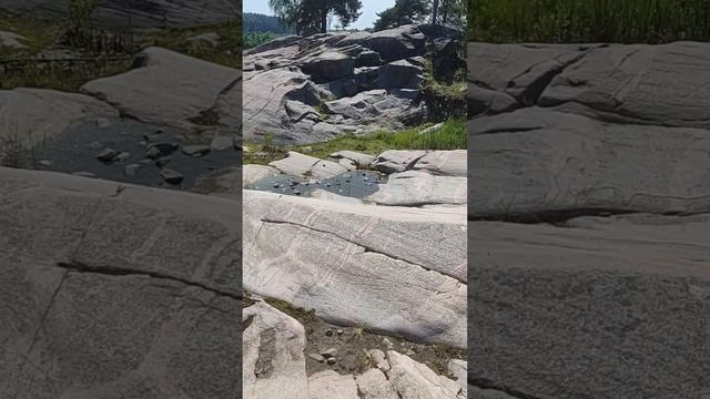 "Древние" петроглифы в Сортавале