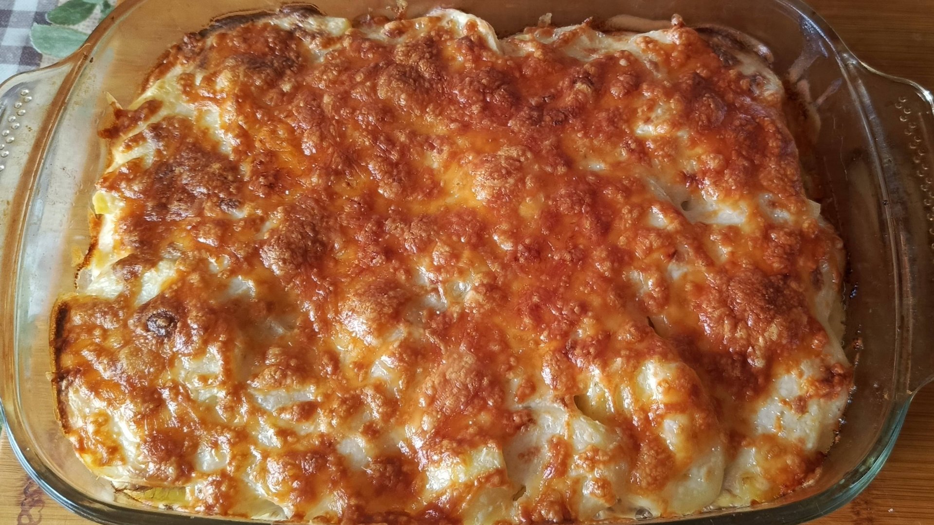 КАРТОШКА С ФАРШЕМ В ДУХОВКЕ ПОД СОУСОМ С СЫРОМ