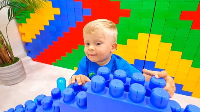 Диана и Рома ( Diana Roma ) - Рома відкриває дитячий садок