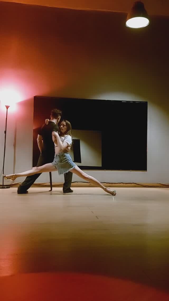 Танго элементы