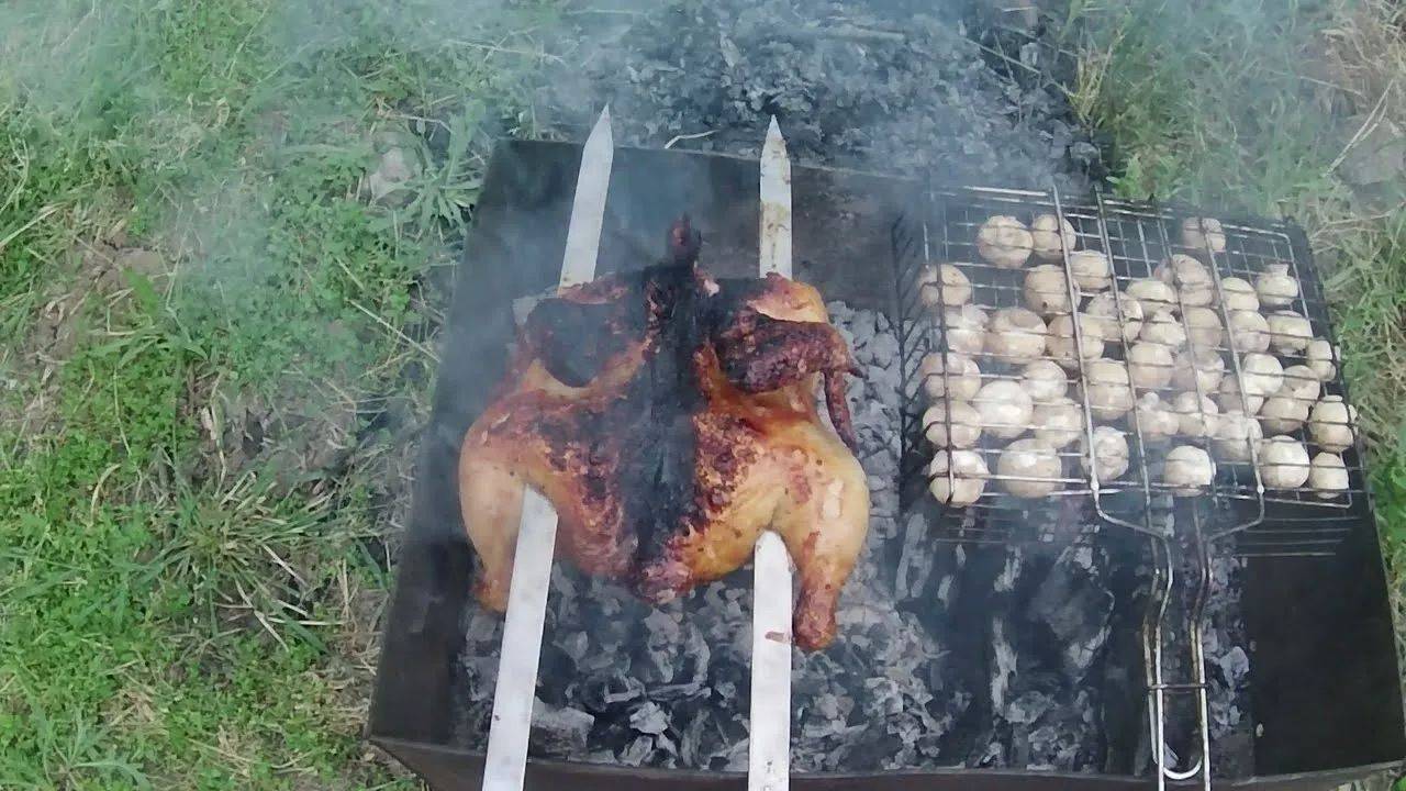 ЦЫПЛЁНОК ТАБАКА С ГРИБАМИ НА МАНГАЛЕ