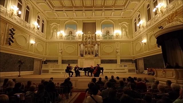 Дмитрий Шостакович. Струнный квартет №8 "Памяти жертв фашизма и войны"