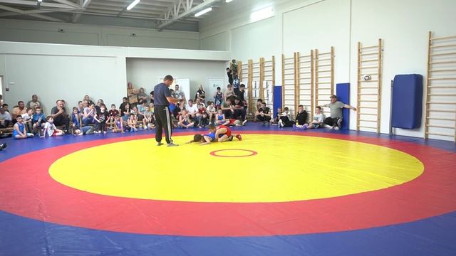 Греко-римская борьба! 29 кг. Лихачёв Михаил (Новопокровский р-н)-Теванян Роберт (Новокубанский р-н)