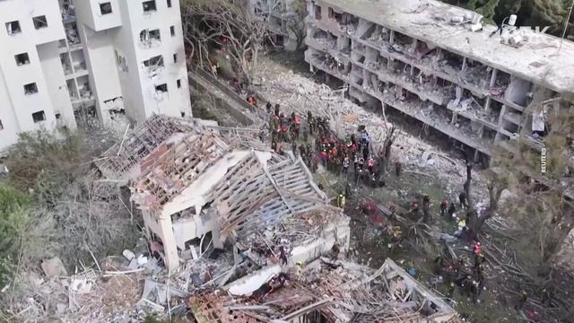 Кадры последствий удара Ирана по Тель-Авиву, снятые с дрона