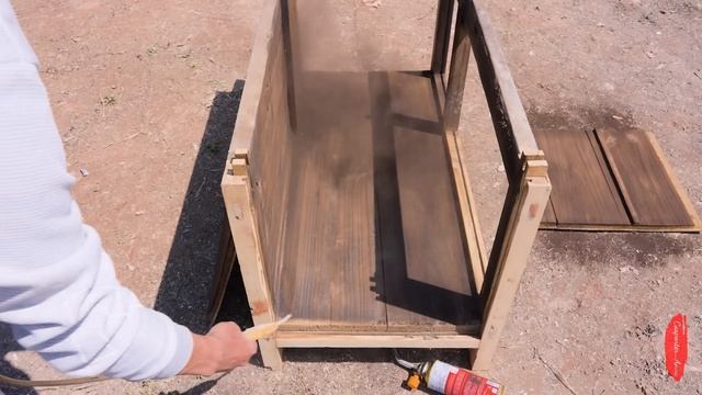 Плотник Ансюй изготовил раковину из камня и восстановил тумбу в ванную комнату