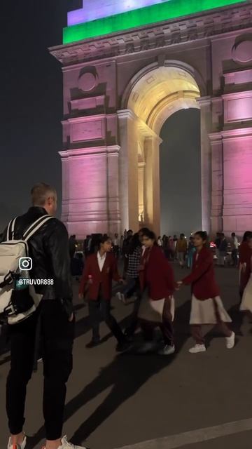 А вы бывали в Дели? Как вам город? #красиводелайкрасивобудет #дели #индия #delhi #india #travel